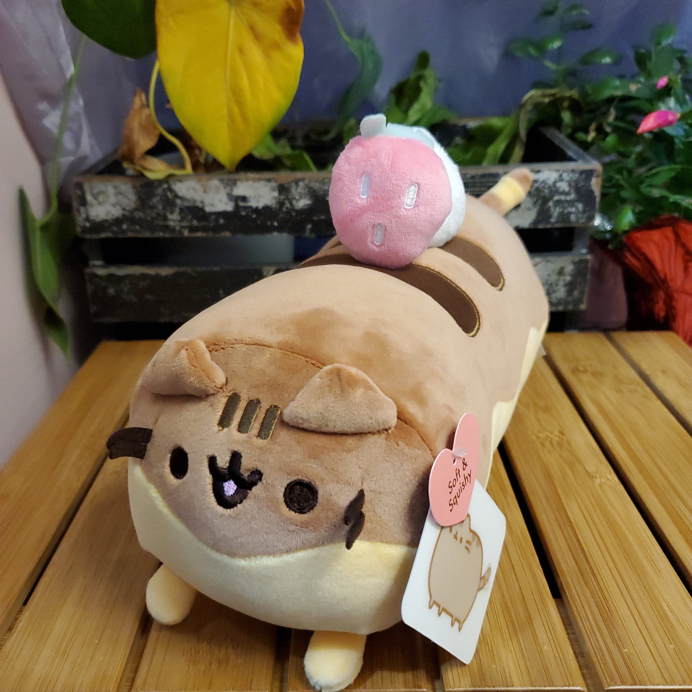 Eclair Pusheen Dessert 11" Squisheen Plush – Kawaii Gifts
